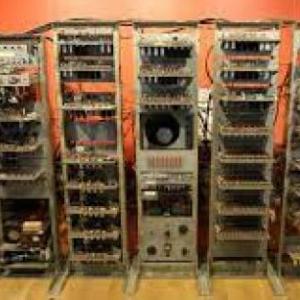 preguntas sobre el mark 1 - Trivias - Juego educativo - Informática ...