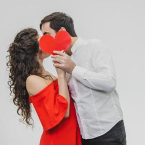 Trivia san valentin - Trivias - Juego educativo - Idiomas - Mobbyt