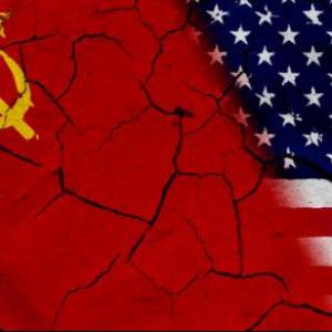 La Guerra Fría - Trivias - Juego educativo - Historia - Mobbyt