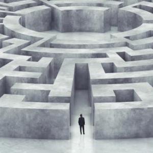 The preposition maze - Ocas - Juego educativo - Idiomas - Mobbyt